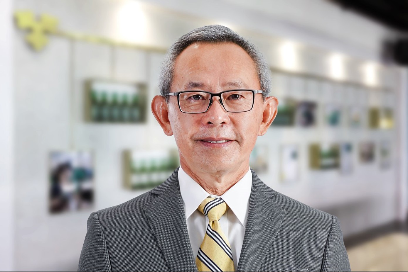 WHO WE ARE » Management » Board of Directors » Eric Ooi Lip Aun ...