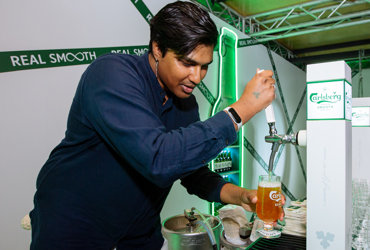 Newsroom » Carlsberg Smooth Draught Fires-Up the Senses with the Return ...